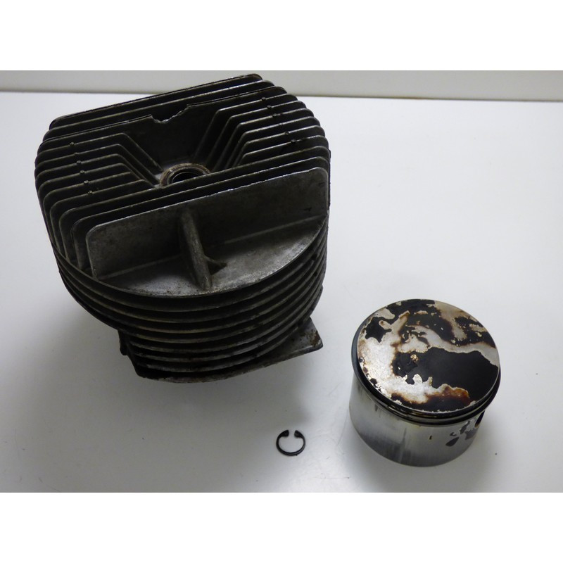 CYLINDRE-PISTON B-5022 (2 Temps) (1)