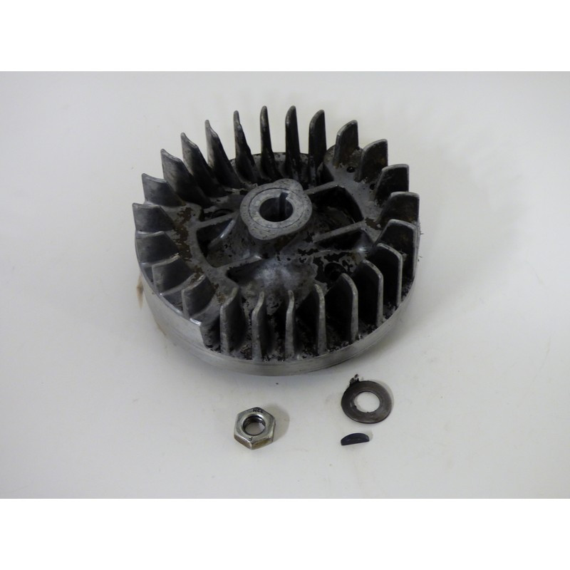 VOLANT MAGNETIQUE DOLMAR MS-4000 (1)