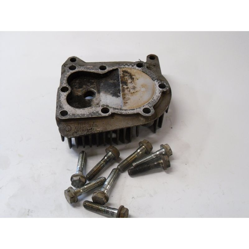 CULASSE MOTEUR TECUMSEH VANTAGE 35 (1)