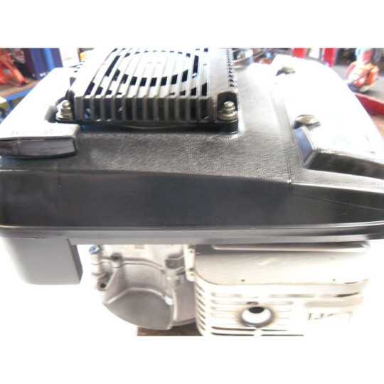 MOTEUR KAWASAKI FC 180 V (1) FC 180V (1)