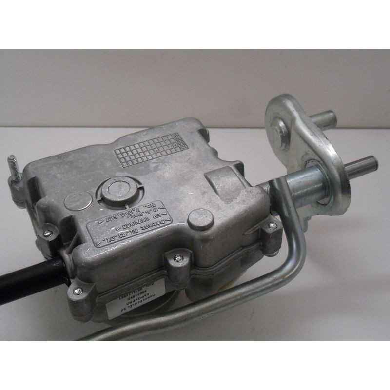 Boitier de Tractage Complet Tondeuse Staub S 5500 HXF Référence 8203434ER