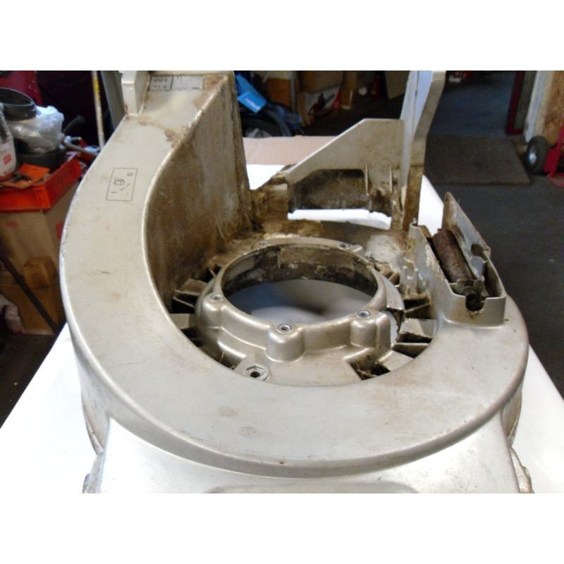 TONDEUSE YAMAHA YLM 553 SE (1)