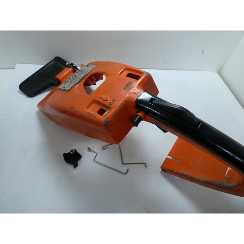 POIGNEE GAZ STIHL 045 AV SUPER (1)