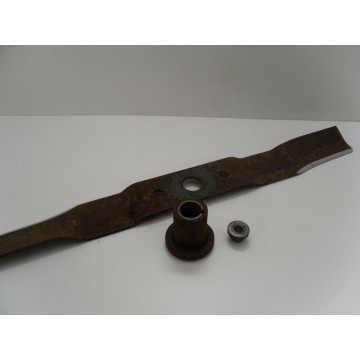 LAME + SUPPORT TONDEUSE ISEKI SW 621 E01 (1)