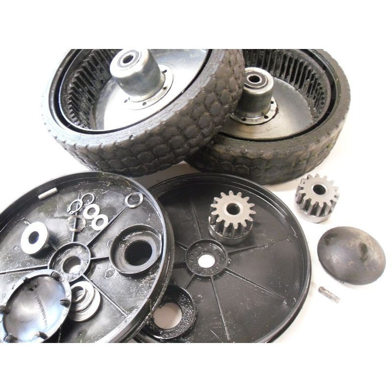 ROUES ARR+PIGNONS+FLASQUES TONDEUSE MAX 53 TBX (1)