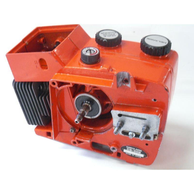 TRONCONNEUSE ECHO CS-302 (1)