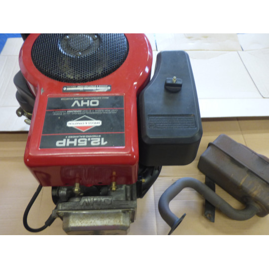 MOTEUR BRIGGS & STRATTON 12.5 HP OHV (1) MOTEUR B&S 12.5 HP OHV (1)