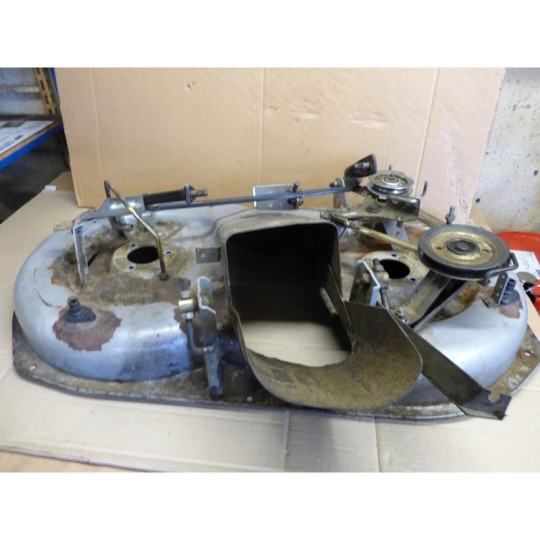 CARTER TONDEUSE AUTOPORTEE HONDA 2315 V TWIN (1)