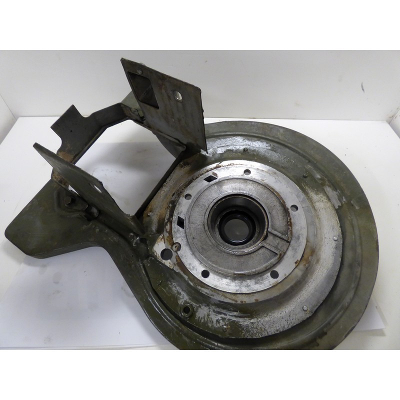 CARTER MOTEUR COTE ALLUMAGE MOTEUR BERNARD W 110 (6)